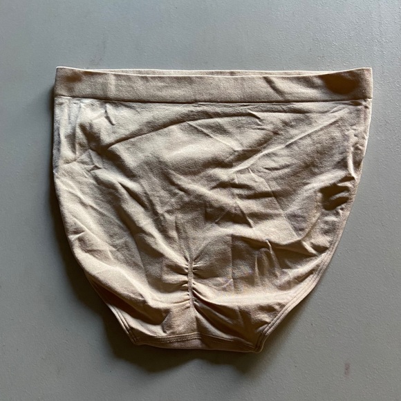 Wacoal | Intimates & Sleepwear | Wacoal Bsmooth Hi Cut Brief Underwear ...